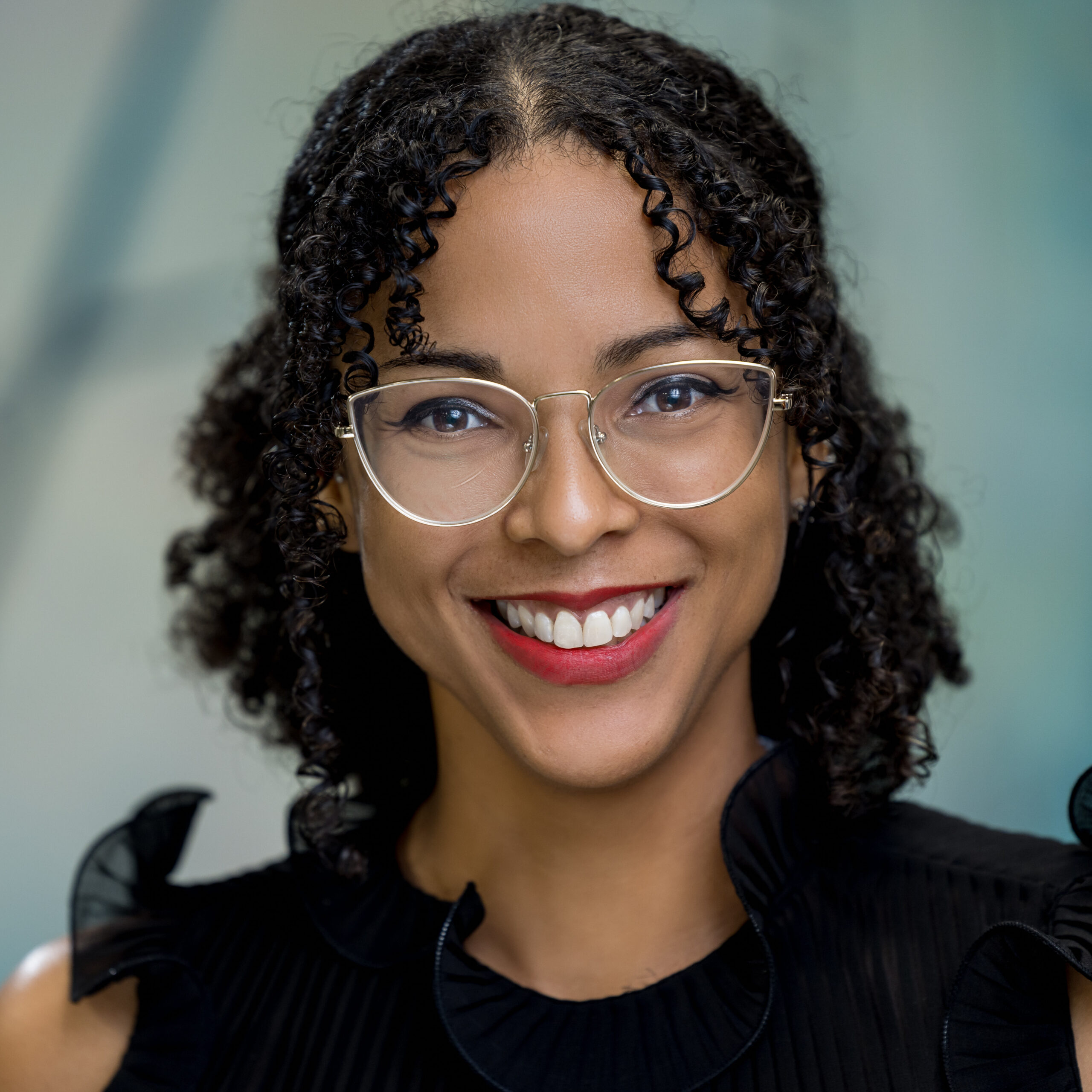 Mellaney Rodriguez - Notaris Helmeyer